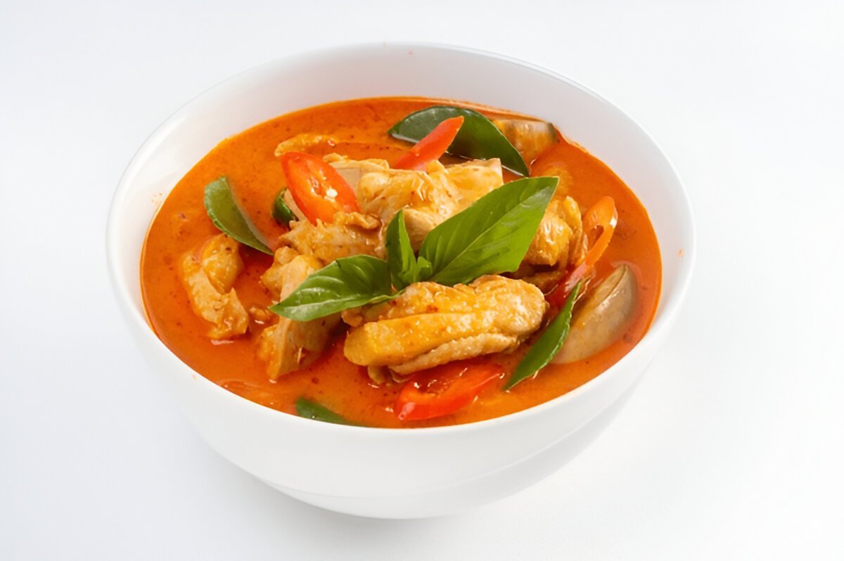 Gaeng Panang (แกงพะแนง) – Panang-Curry mit dickflüssiger Sauce ...